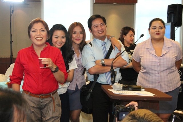 Luv U Cast Pictures - Showbiz Portal