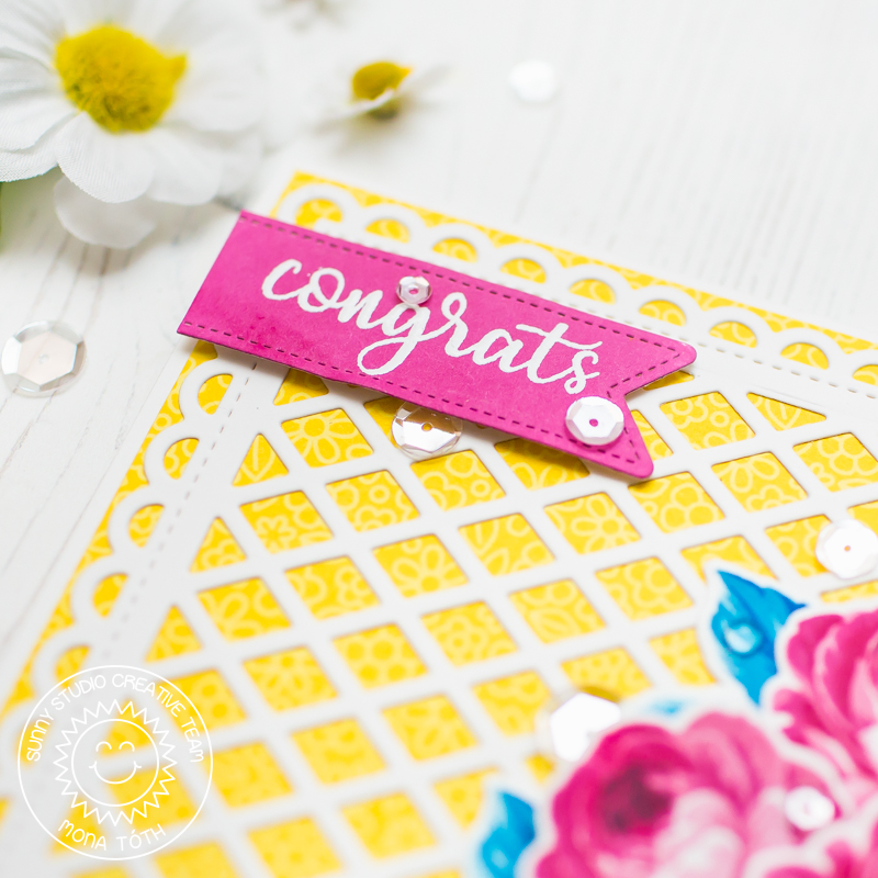 Sunny Studio: Frilly Frame Dies Cards with Franci and Mona