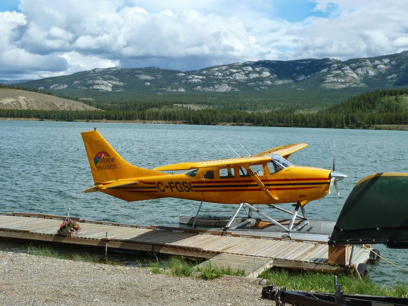 Andrea around the world: AK ... alpine aviation