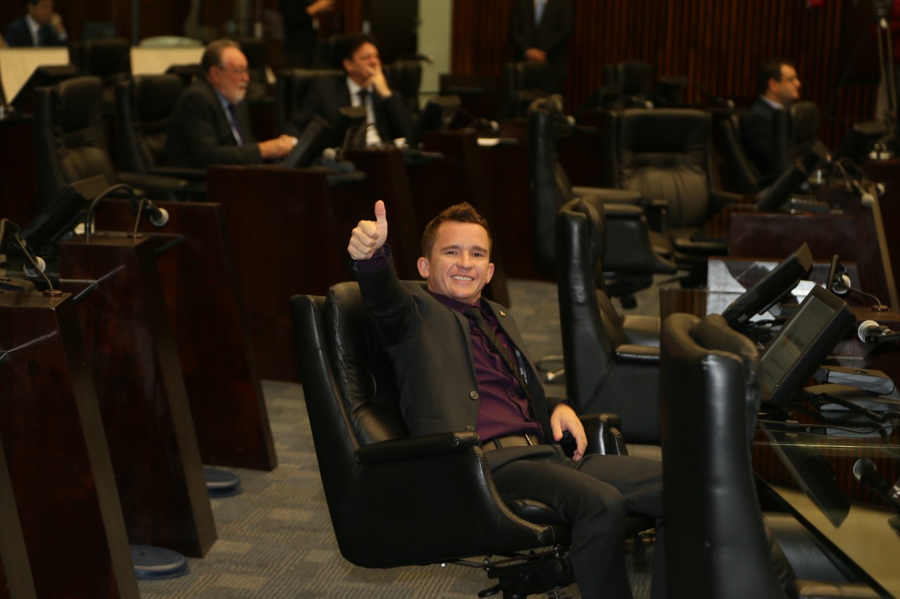 Blog do Elói Turvo: Rodrigo Estacho luta pelo fim da indústria da multa ...