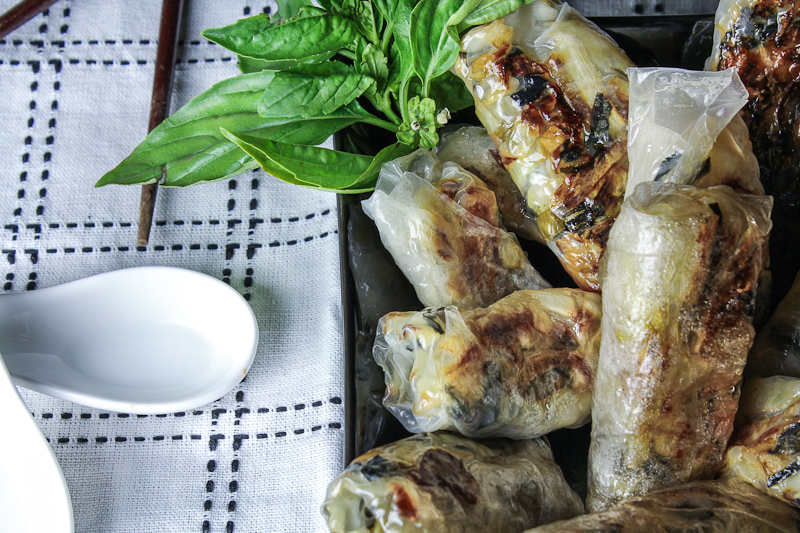 the wren and rabbit: baked rice paper rolls