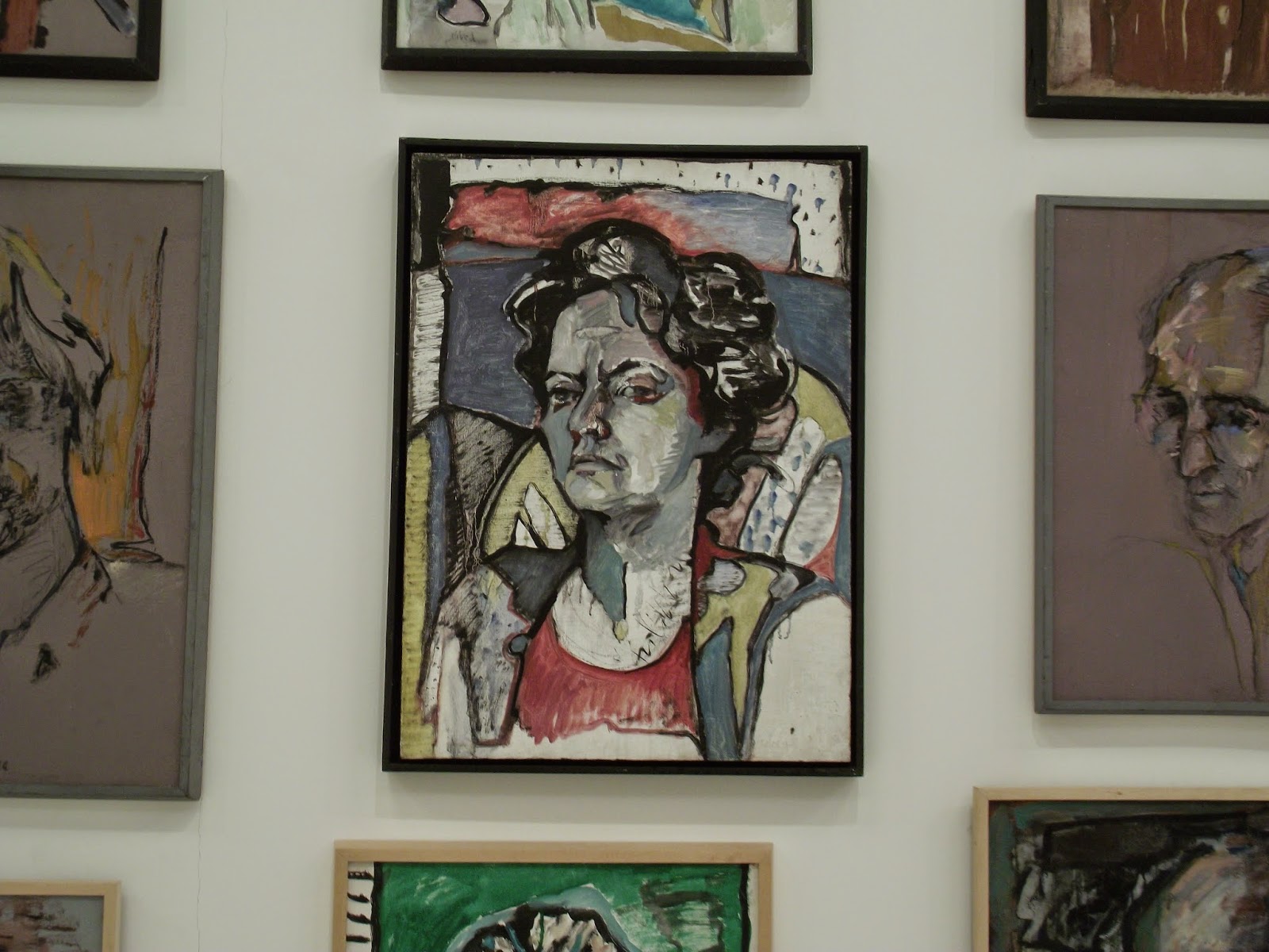 Artes Visuais em discussão: Nívea Bracher - Retratos
