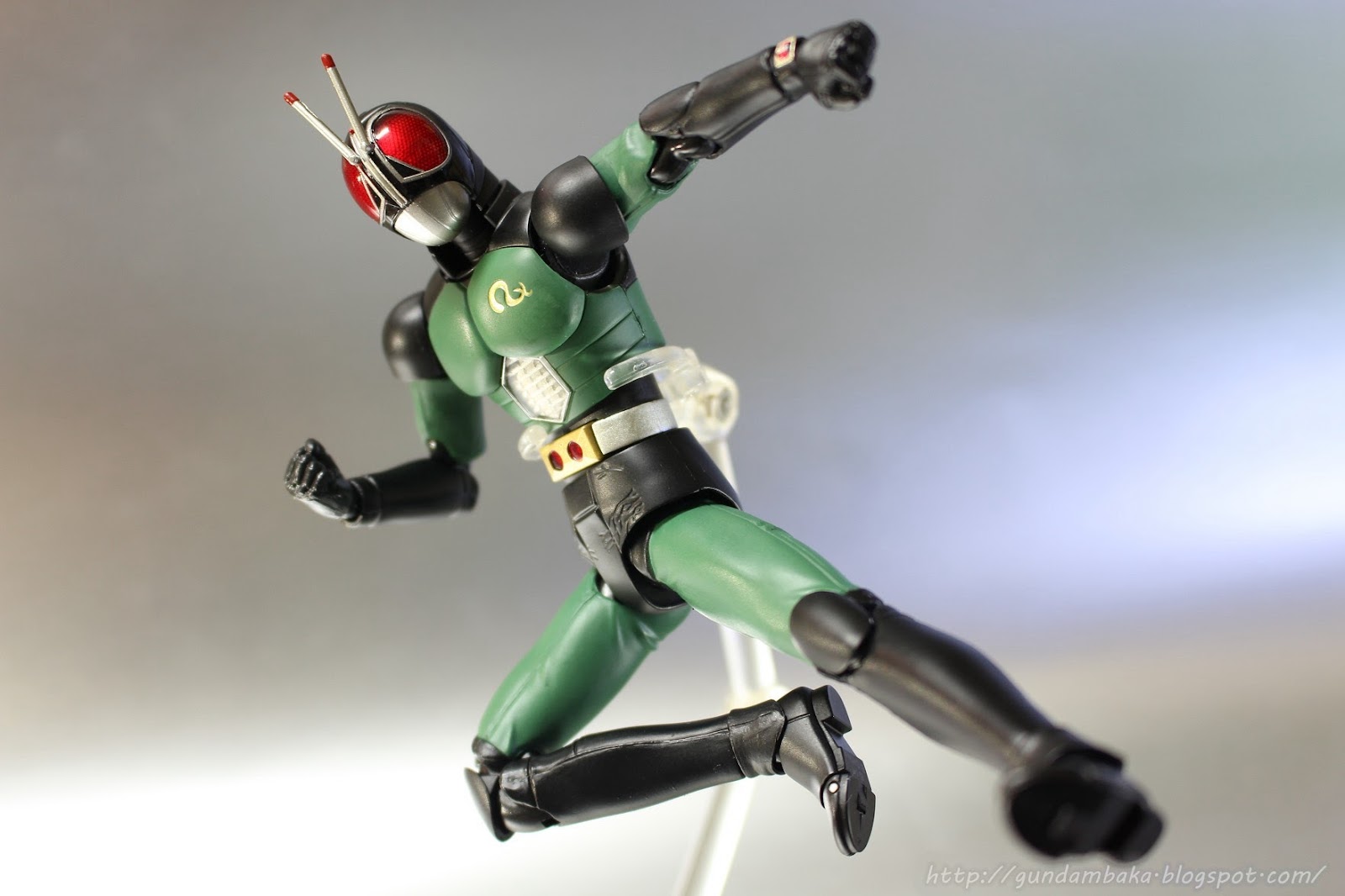 Gundam Baka Blog: [S.H.Figuarts] SHF - 仮面ライダー BLACK RX リニューアル版 (Masked ...