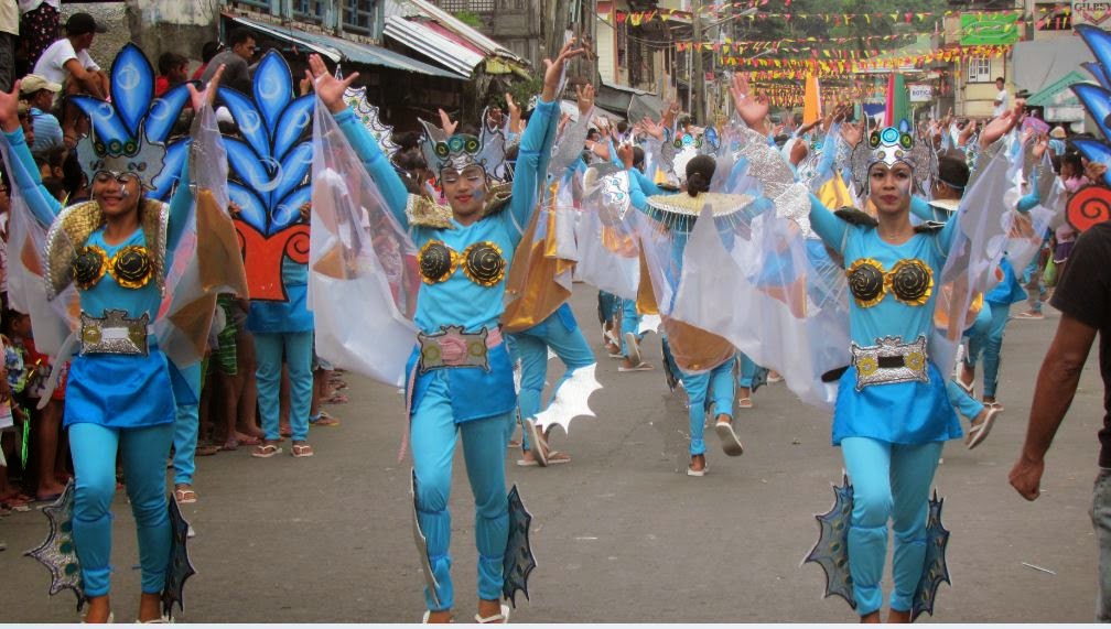 Be Cool & Enjoy Life: The PARAU FESTIVAL