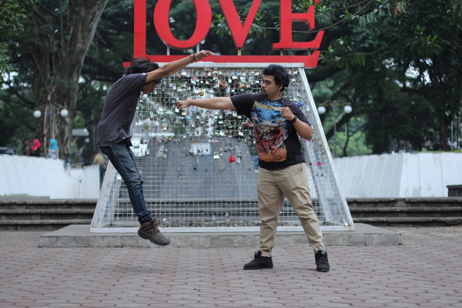 cara memoto freeze panning dan bluring