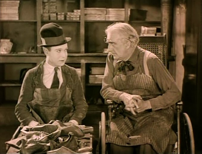 ithankyou: Harry walks the walk… Tramp, Tramp, Tramp (1926)