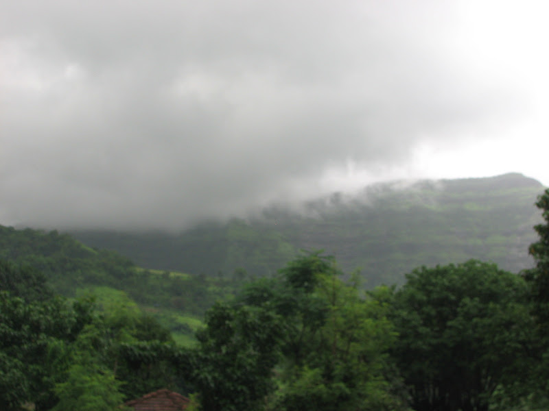 Matheran Trek - Dodhani Village to Sunset point