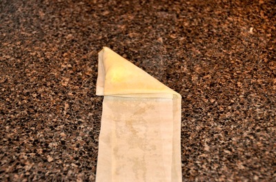 Blog Pemula: How to Fold Phyllo Triangles