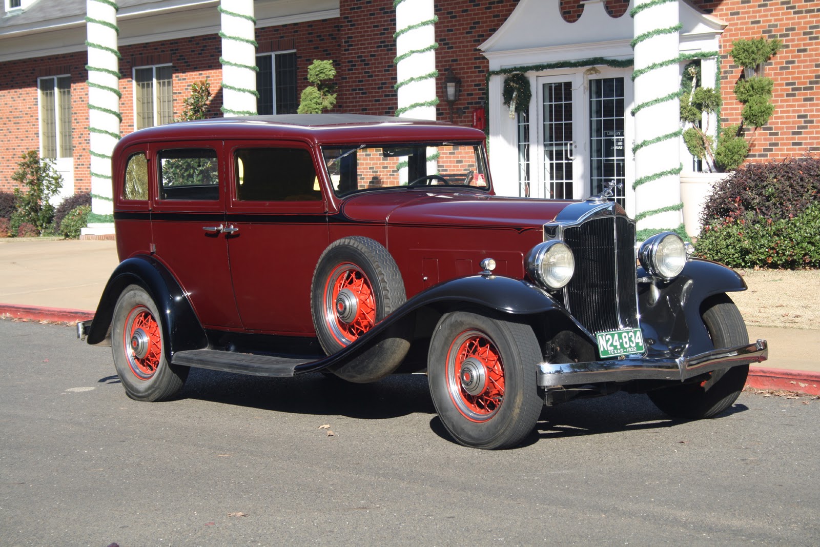 Ark-La-Tex Packards: 1932 Packard 900 Light Eight owned by Jim Quinn