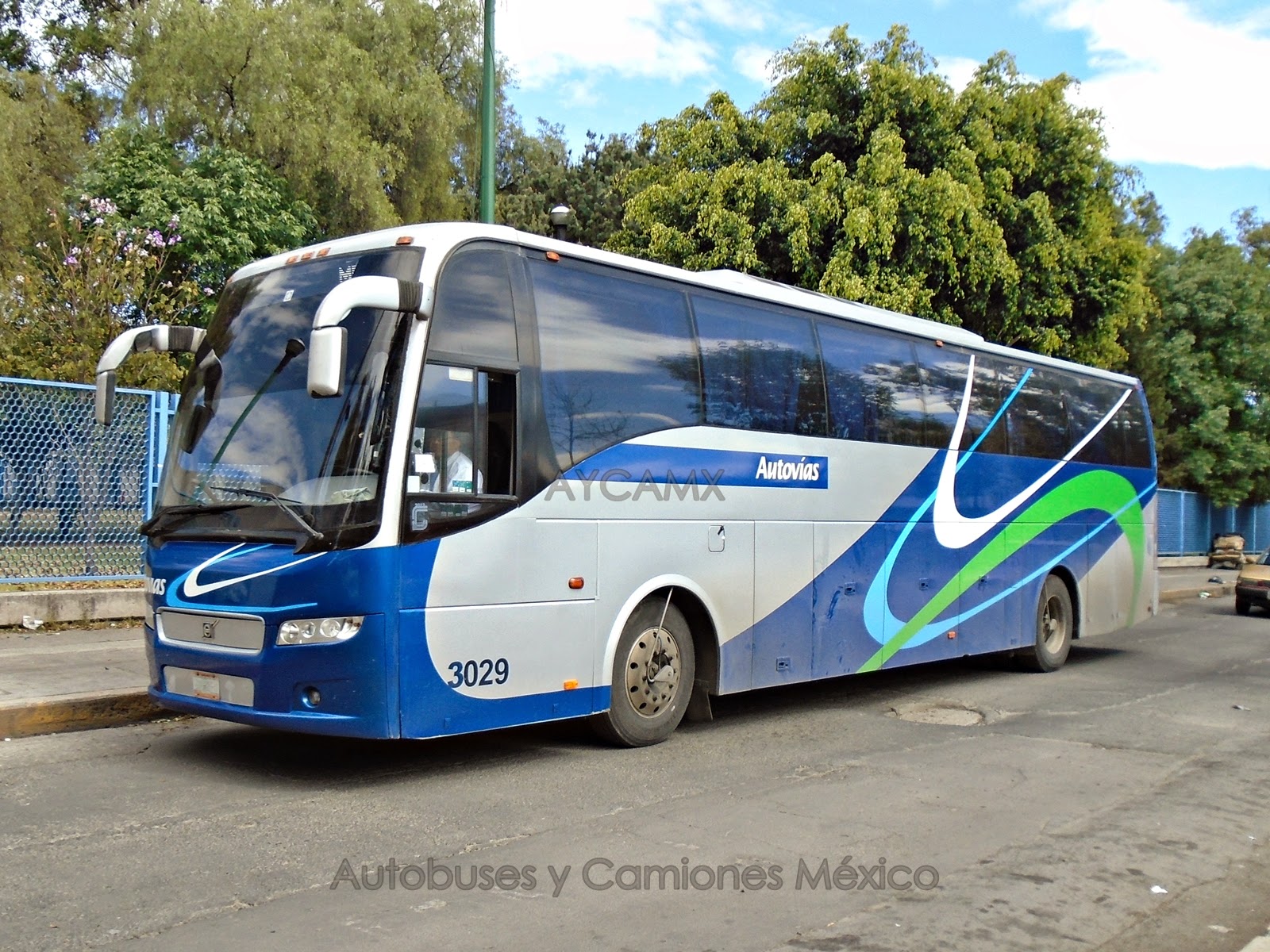 AYCAMX - Autobuses y Camiones México : Autobuses Foráneos 166. Autovías