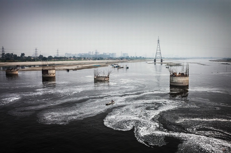OLTRE IL MURO: ARTE e FOTOGRAFIA: UGLY REALITY OF YAMUNA – INDIA’S MOST ...