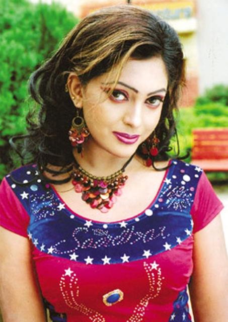 Bollywoodactress: Dhallywood nipun