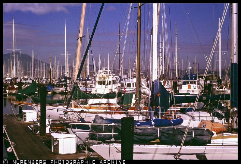 33 Beautiful Color Snapshots That Capture Street Scenes of San ...