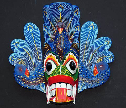 Srilanka Spirit: Traditional Sri Lankan Wooden Masks "Vesmuhunu"