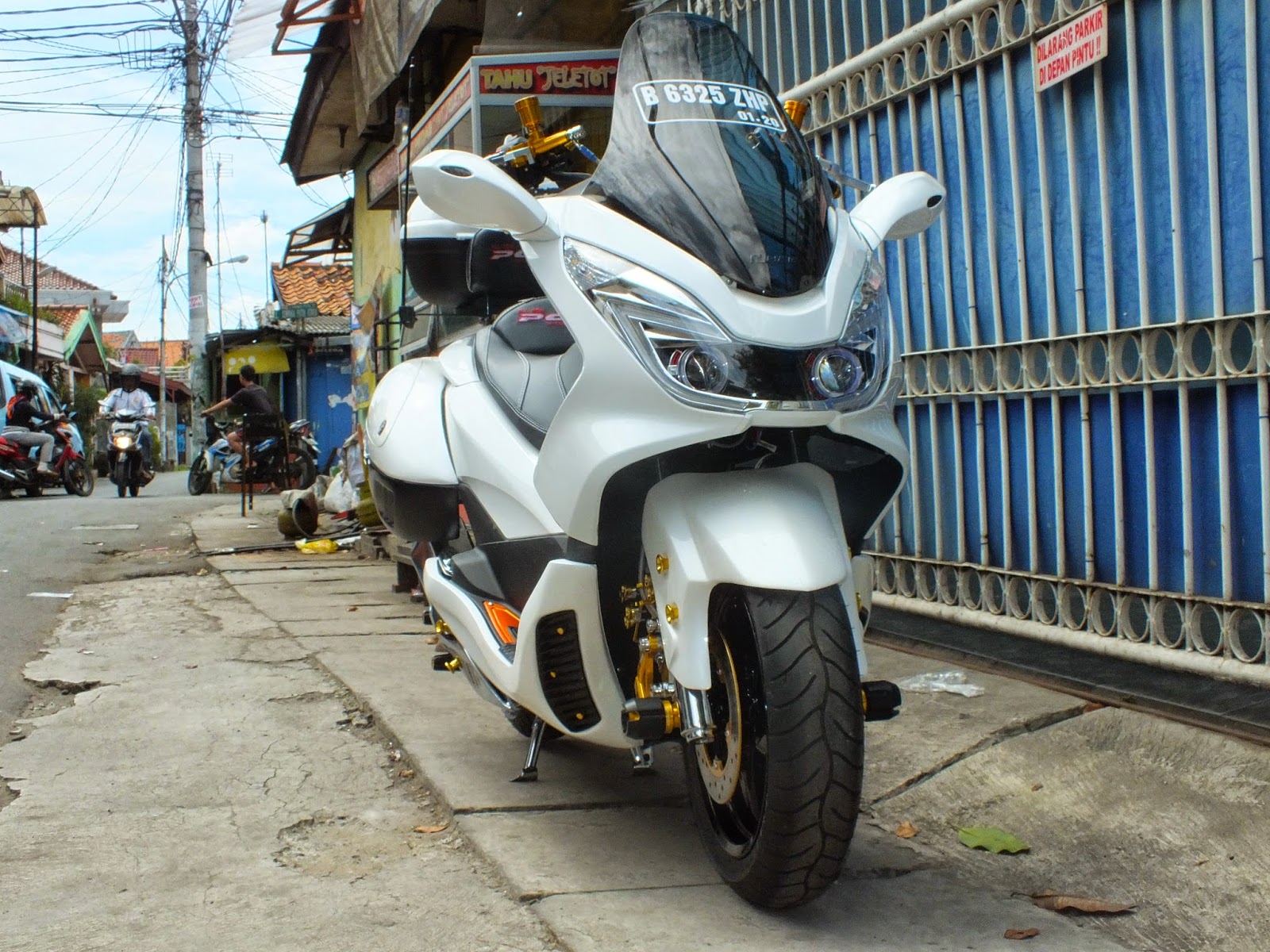 Doctor Matic Klinik Spesialis Motor Matic: HONDA ALL NEW PCX Modified ...