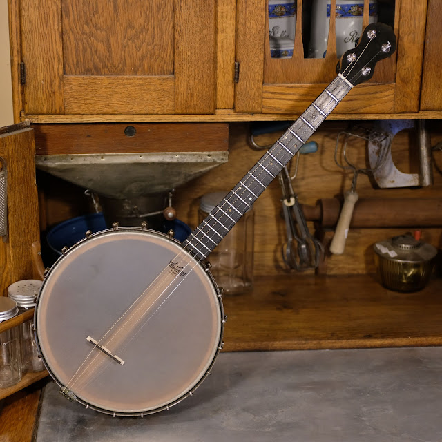 1920s Oscar Schmidt-made Tenor Banjo