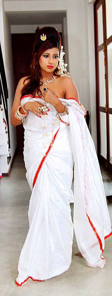 Nadeesha Hemamali | Sri Lanka Hot Picture Gallery.