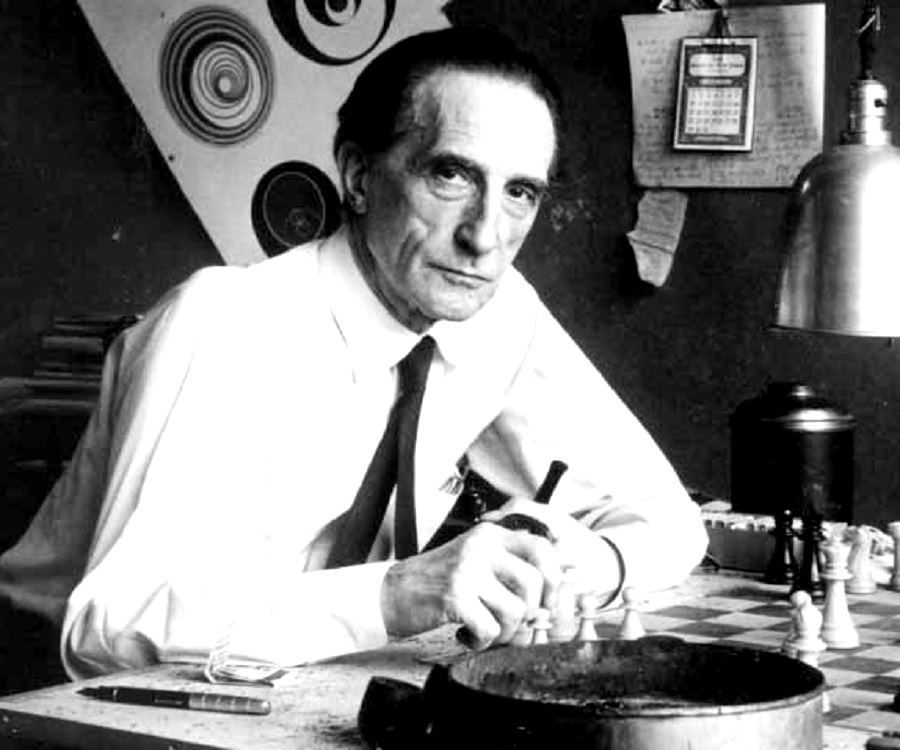 Famous Pipe Smokers: Marcel Duchamp