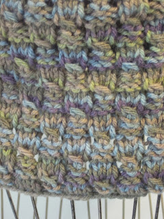Balls to the Walls Knits: Dewdrop Cowl