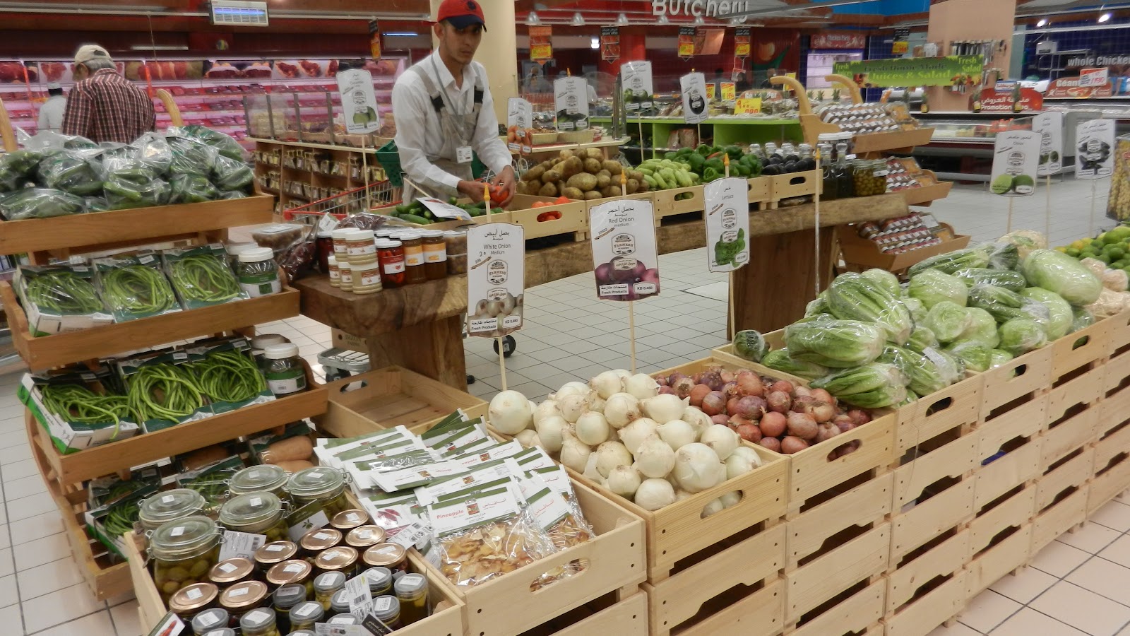 Kuweight 64: FARMER'S MARKET IN GEANT 360 MALL