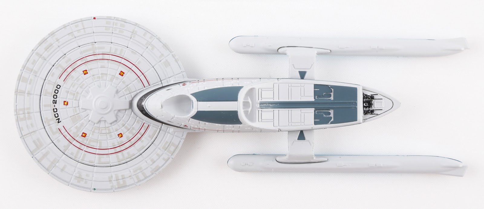 The Trek Collective: Review: The Official Starships Collection #8 - USS ...