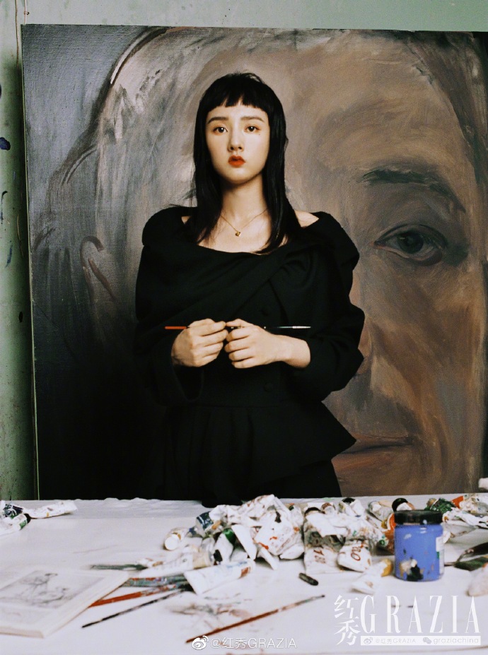 China Entertainment News: Song Zuer poses for photo shoot