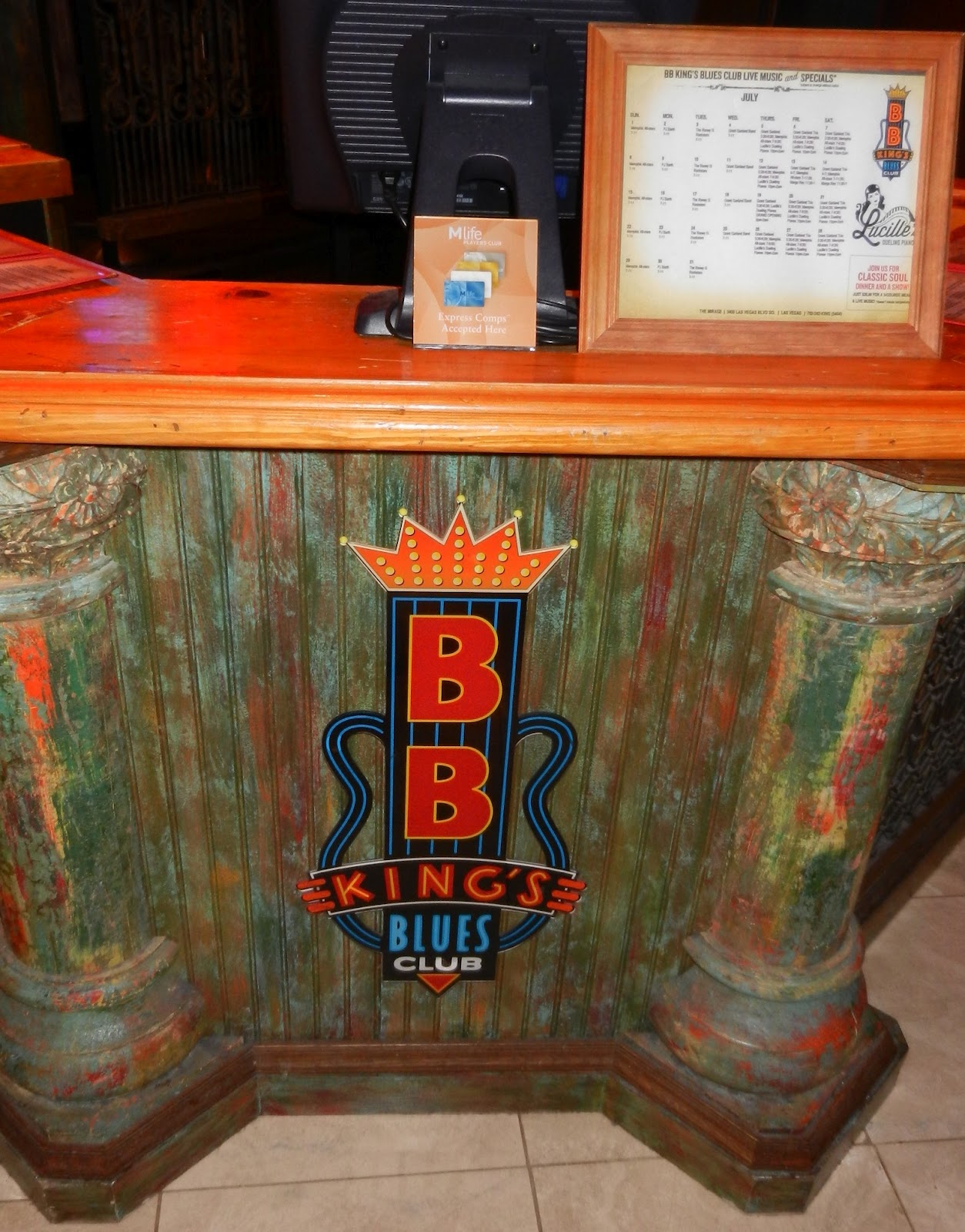 Vegas on The Fourth & BB Kings - High Heels & Good Meals