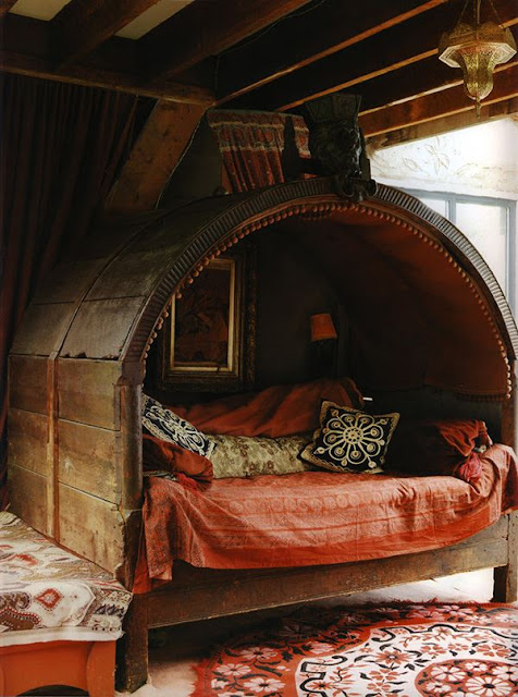 Interesting Bedrooms Unusual 23 Bedrooms - Lady's Houses