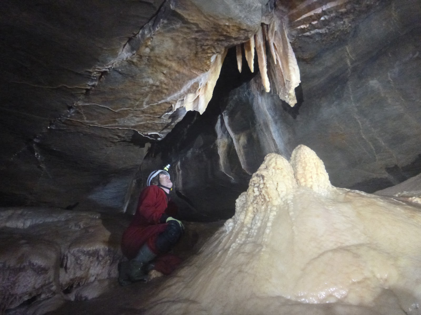 South Wales Caving Club - blog: Little Neath River Cave