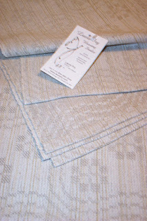 Weaving a Life: A Very Weaverly Sale