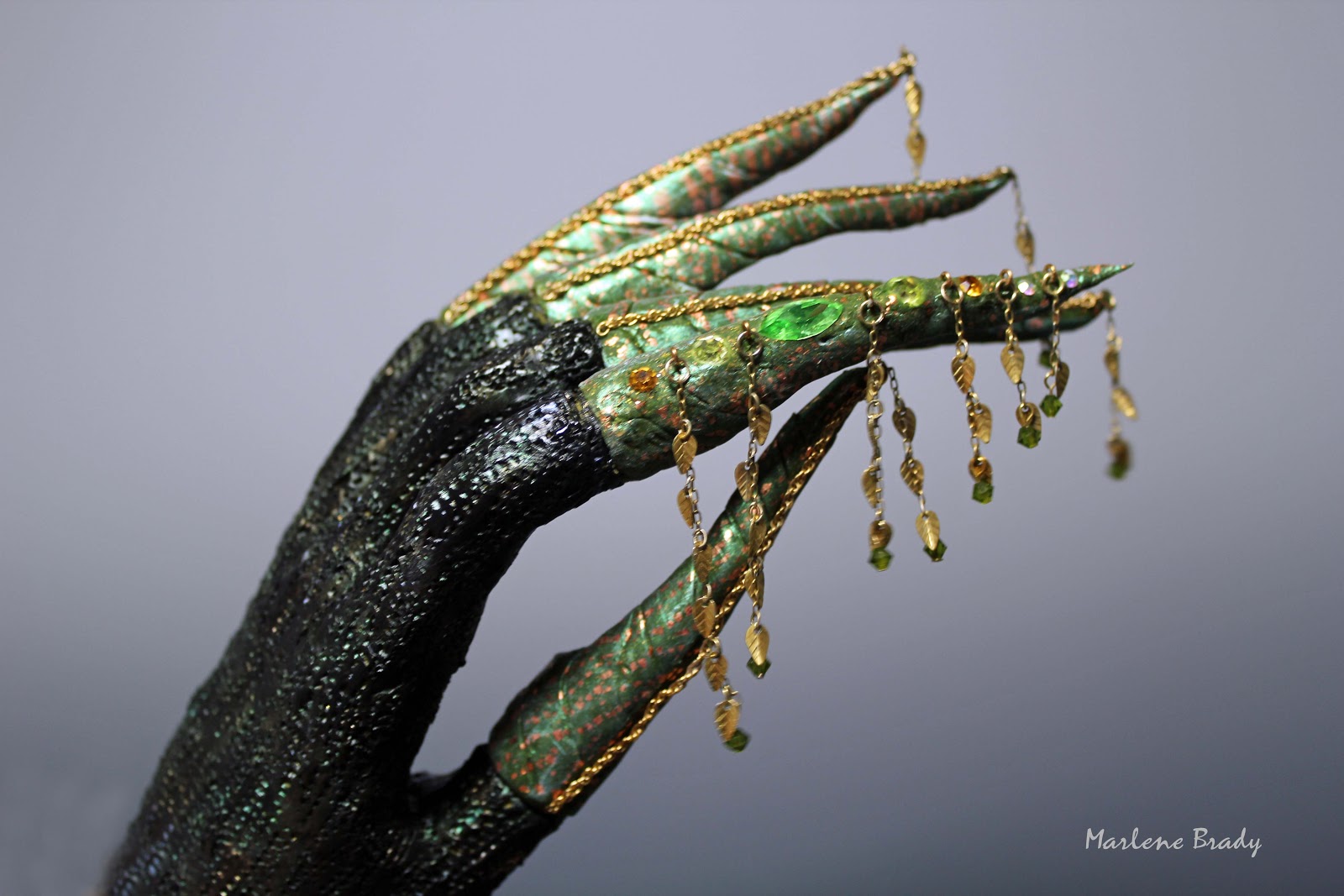 Marlene Brady: Chinese Fingernail Guards