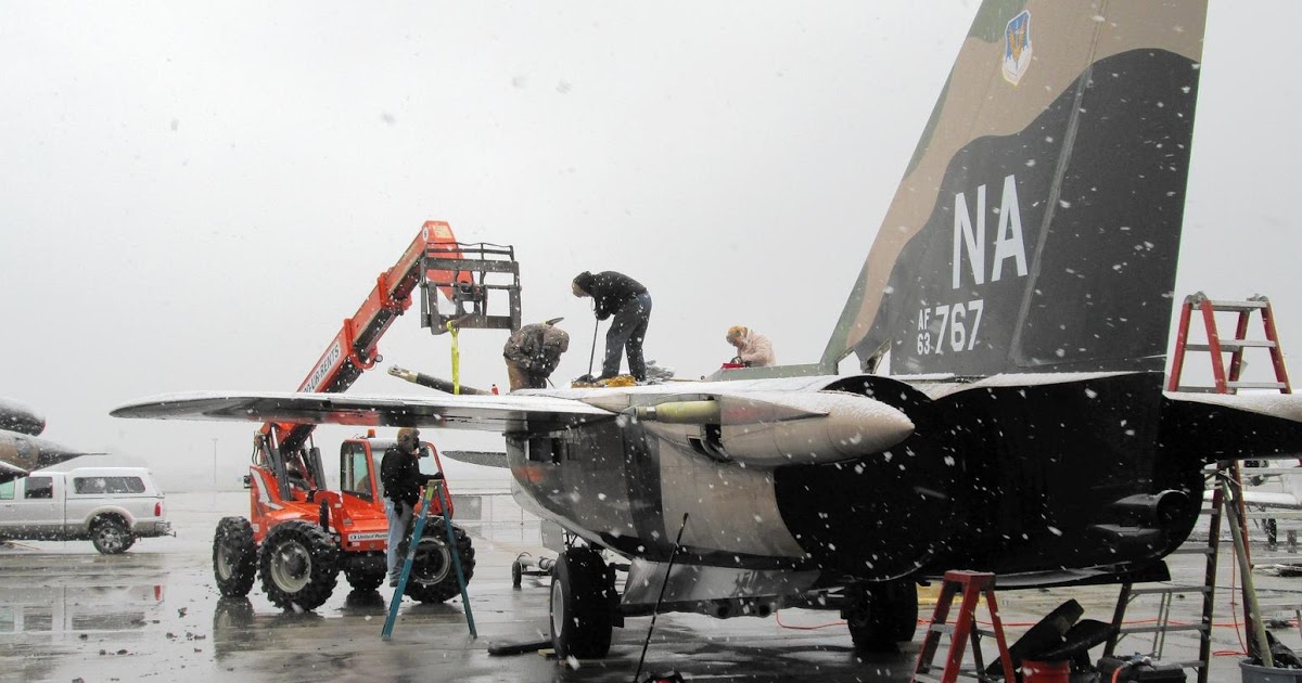 Kathryn's Report: Retired Air Force fighter jet heads to new Waukegan ...