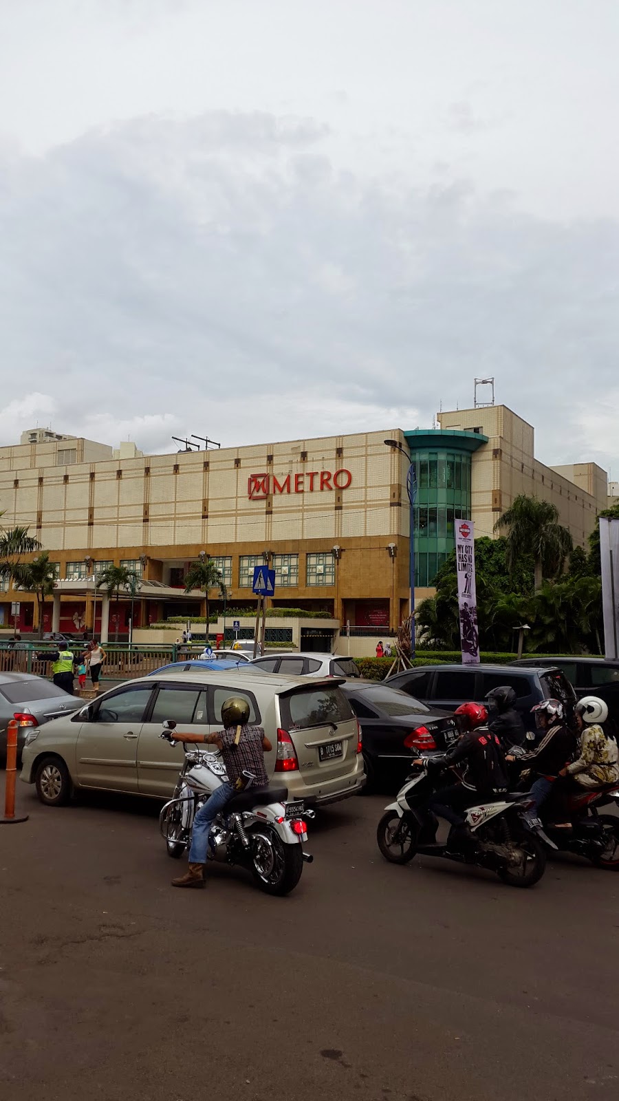 Creative is an Option: Ada Apa di Senayan