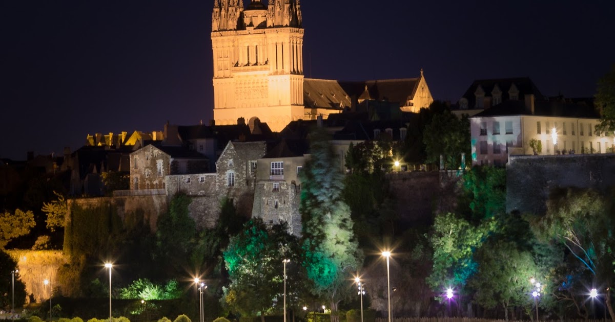 Angers vu de nuit - Ma belle région des Pays de la Loire
