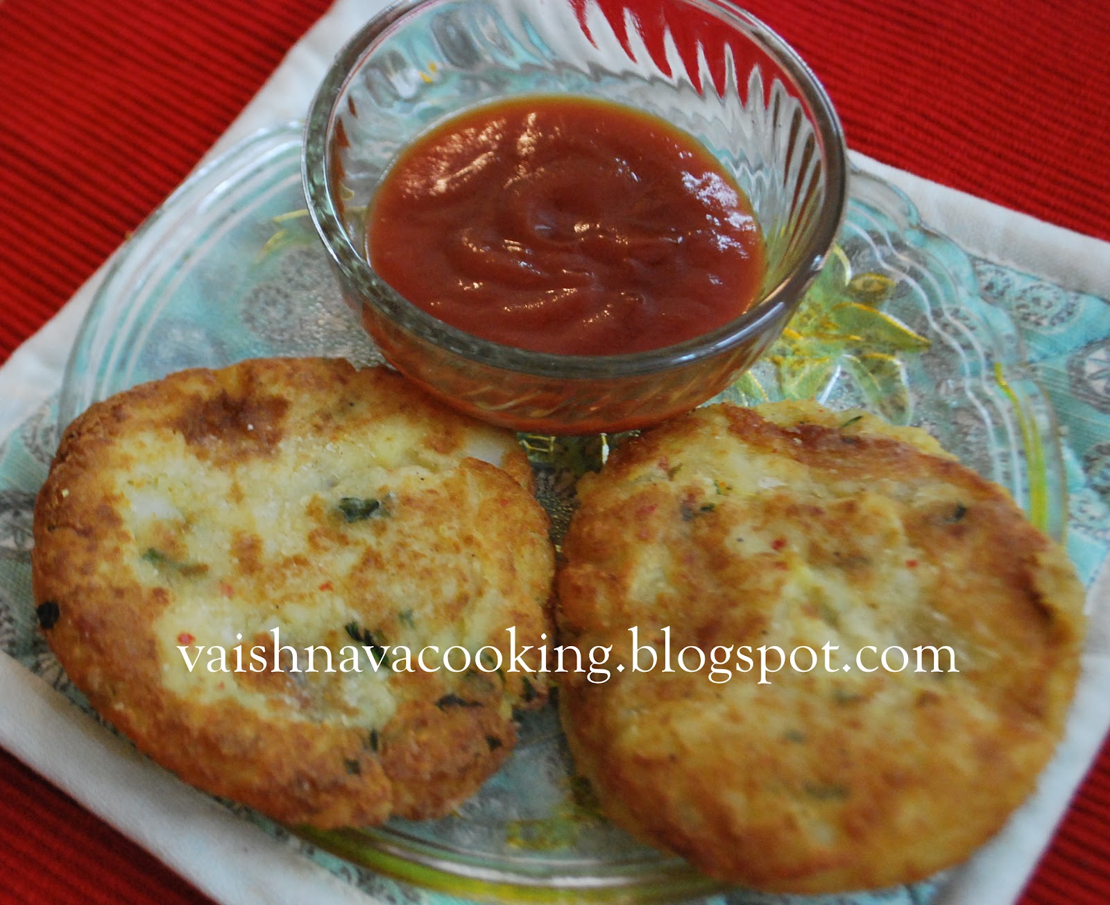 MY SATVIK KITCHEN: AALU TIKKI