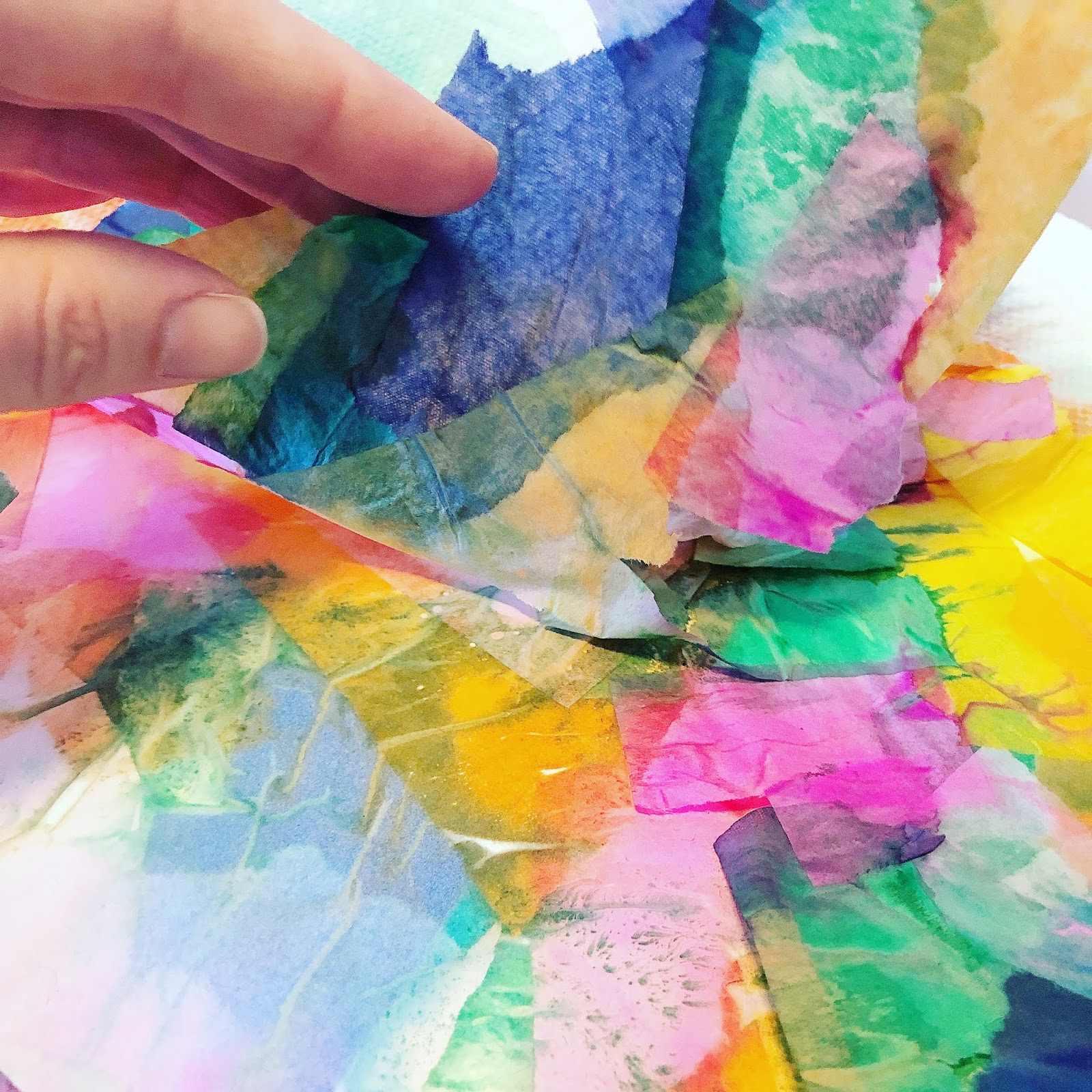 Find the Little Mind: Bleeding Tissue Paper Speckled Egg