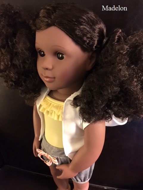 Living A Doll's Life : *REVIEW* Deluxe OG Doll Dedra