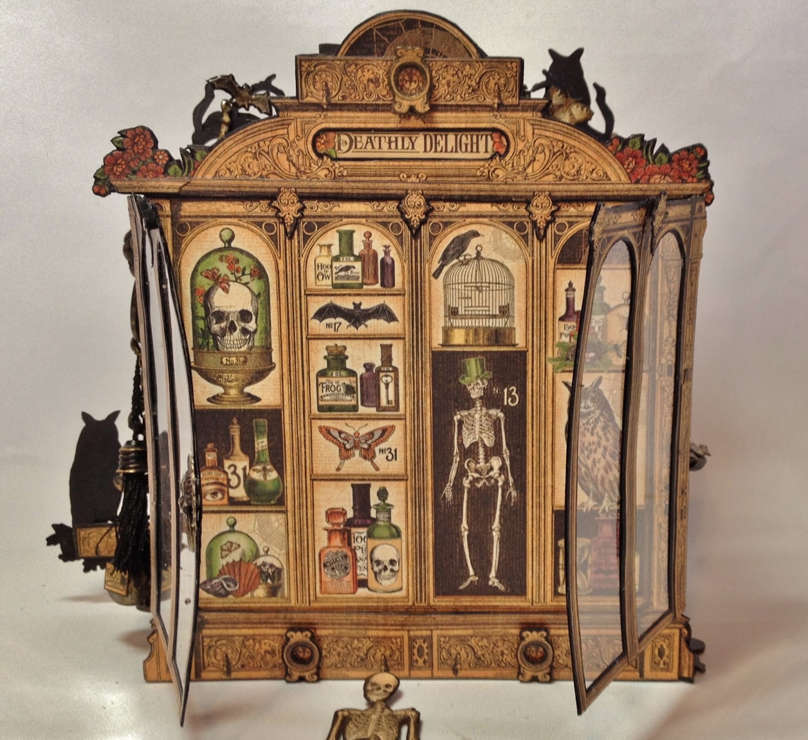 Graphic 45 Rare Oddities 6x6 page mini album | annes papercreations ...