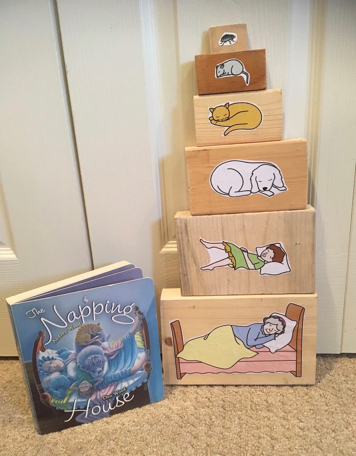 StrongStart: Book Play - The Napping House