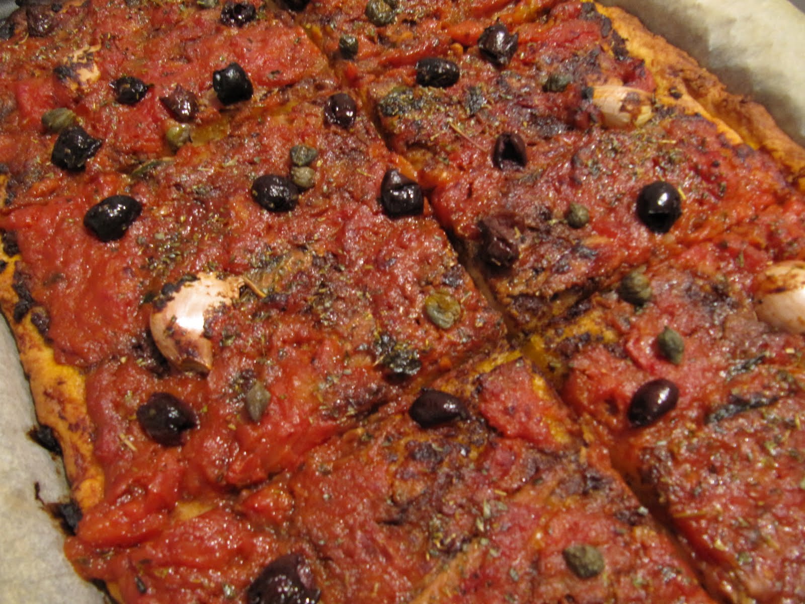 un'arbanella di basilico: La pizza ligure