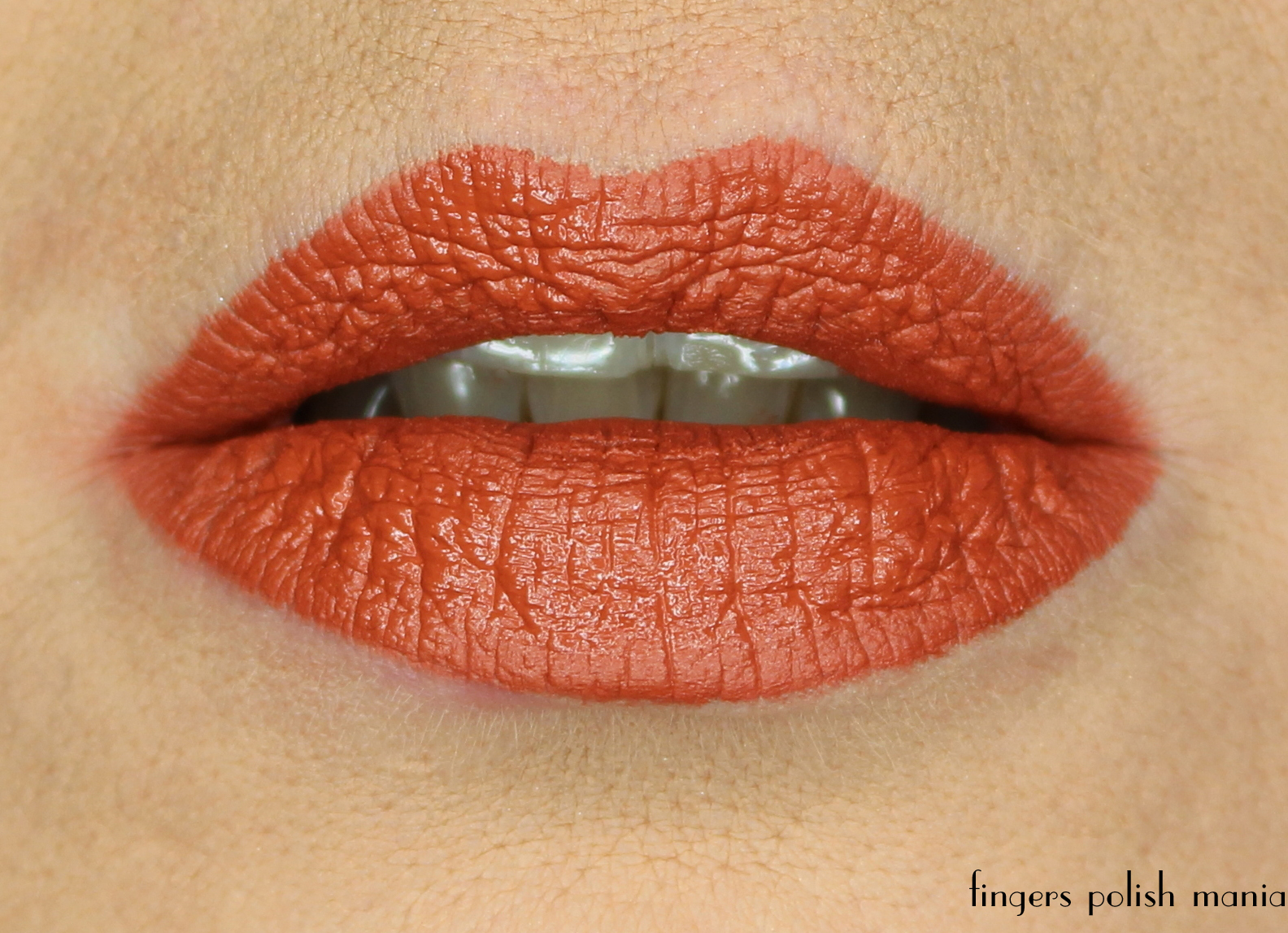 fingers polish mania: Ofra Liquid Lipsticks, Miami Fever, Americano