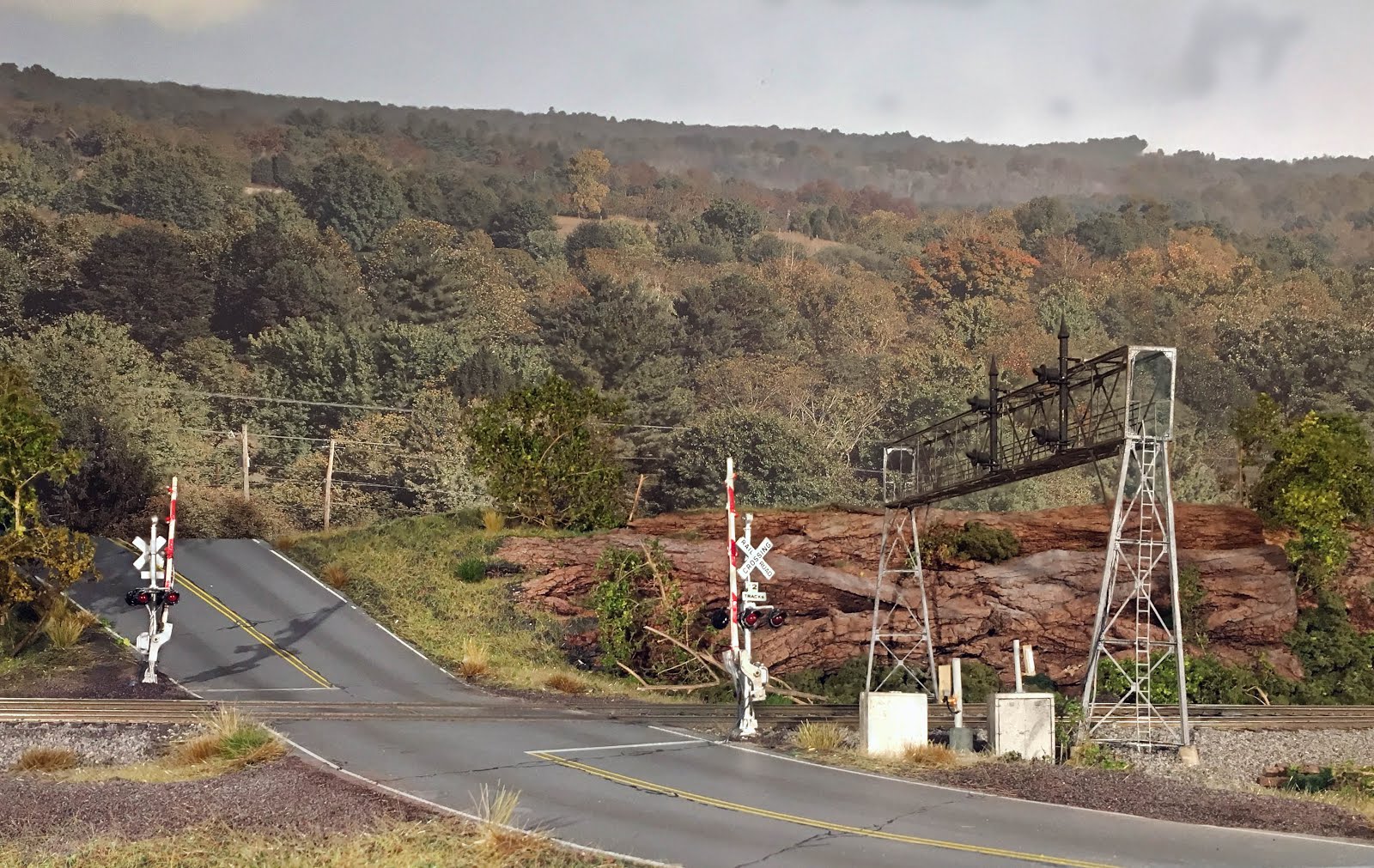 Conrail's Onondaga Cutoff: Protecting the Grade Crossing