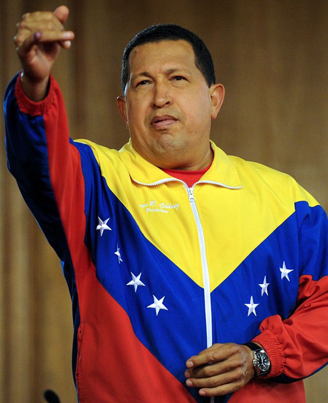 Hugo Chavez Biografía