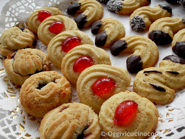Oggi vi cucino così!: Pasticcini di frolla Montata Biscotti come da ...