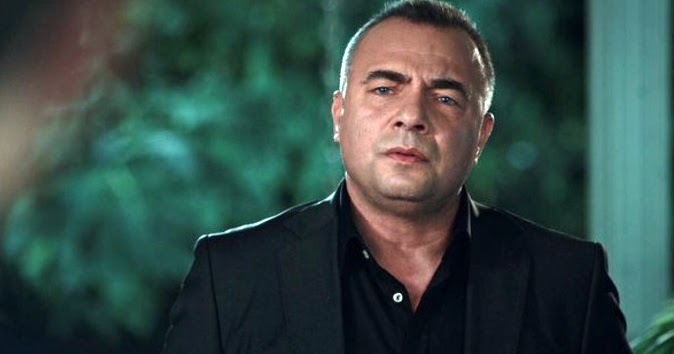 In bataia inimii - personajele - Pulbere de stele