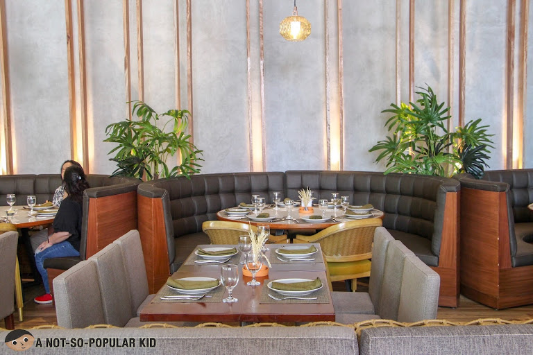 Mango Tree's Fresh New Look in Bonifacio High Street - A Not-So-Popular ...