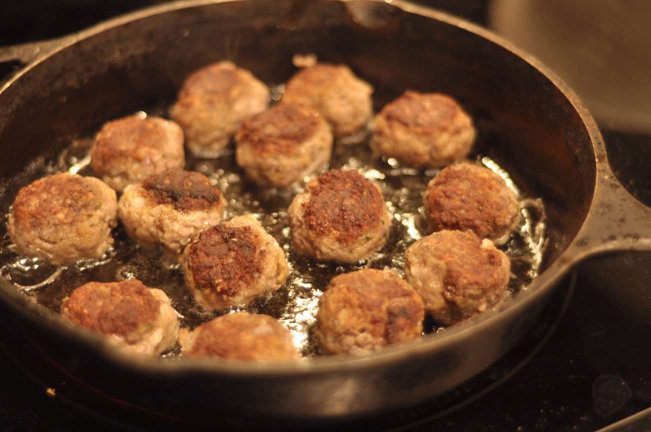 Domestic Goddess: Meatballs (of fire!)