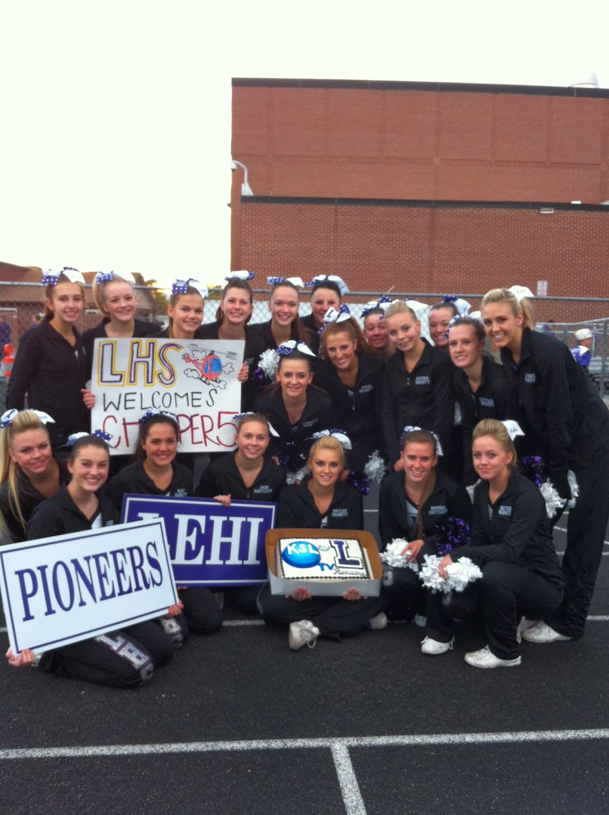 LEHI HIGH SCHOOL CHEER: 2013-2014 CHEER TEAM PHOTOS