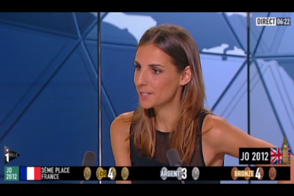 vuesalatele: [2012 08 01] ALICE DARFEUILLE - I>TELE - LE 6-9 @06H00