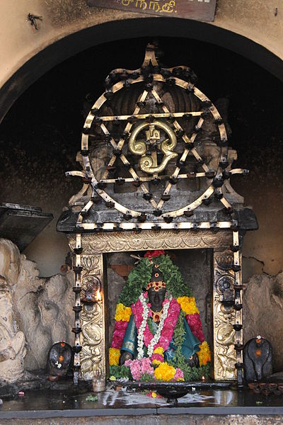 Tamilnadu Tourism: Brihadeeswarar Temple – Sculptures